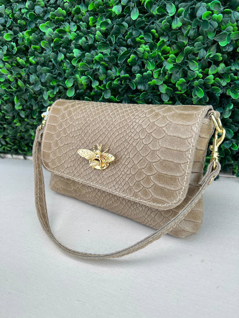 GERMAN FUENTES LEATHER BUTTERFLY CROSSBODY/HANDLE BAG – Well Read ...